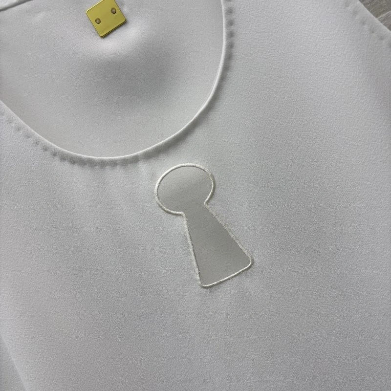 High fidelity Hermes Vest