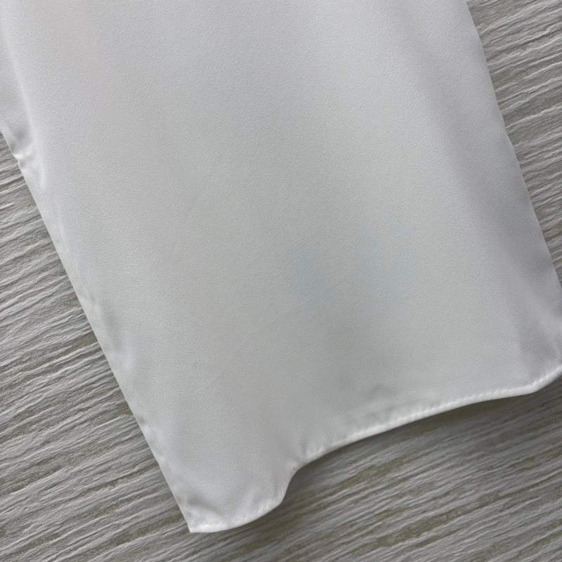 High fidelity Hermes Vest