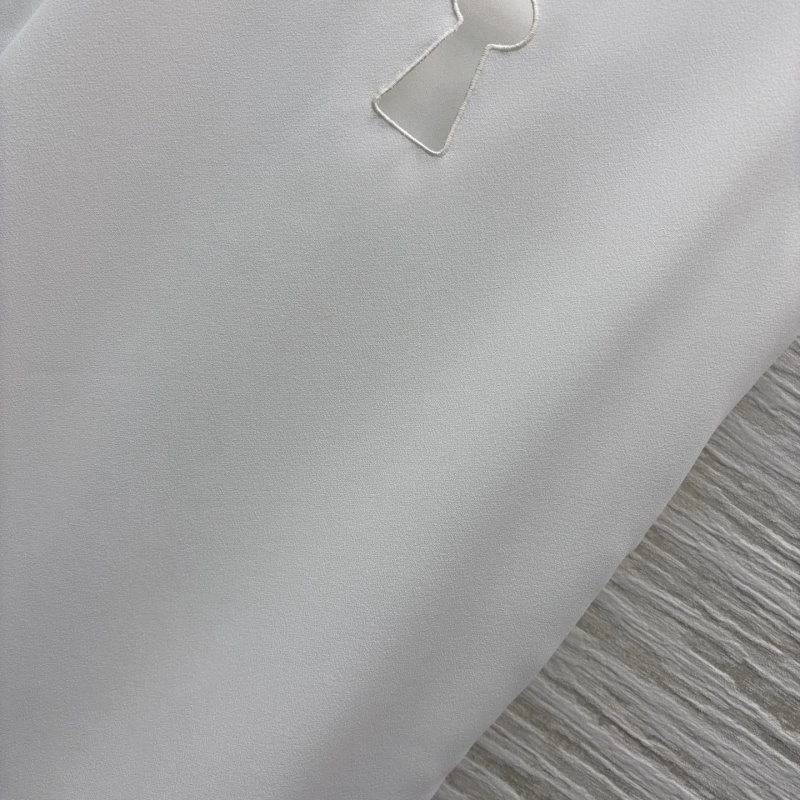High fidelity Hermes Vest