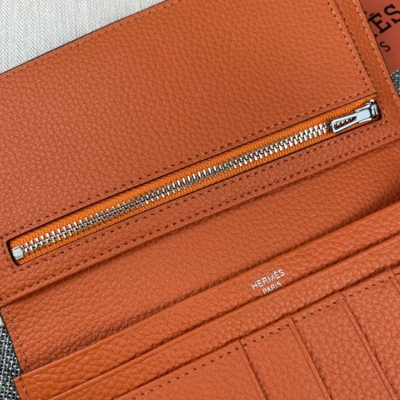 Indistinguishable Hermes Wallets Purse