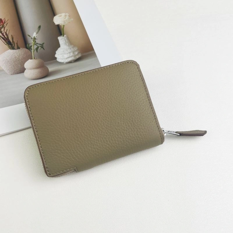 Indistinguishable Hermes Wallets Purse
