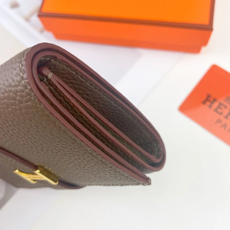 Accurate model Hermes Wallets Purse