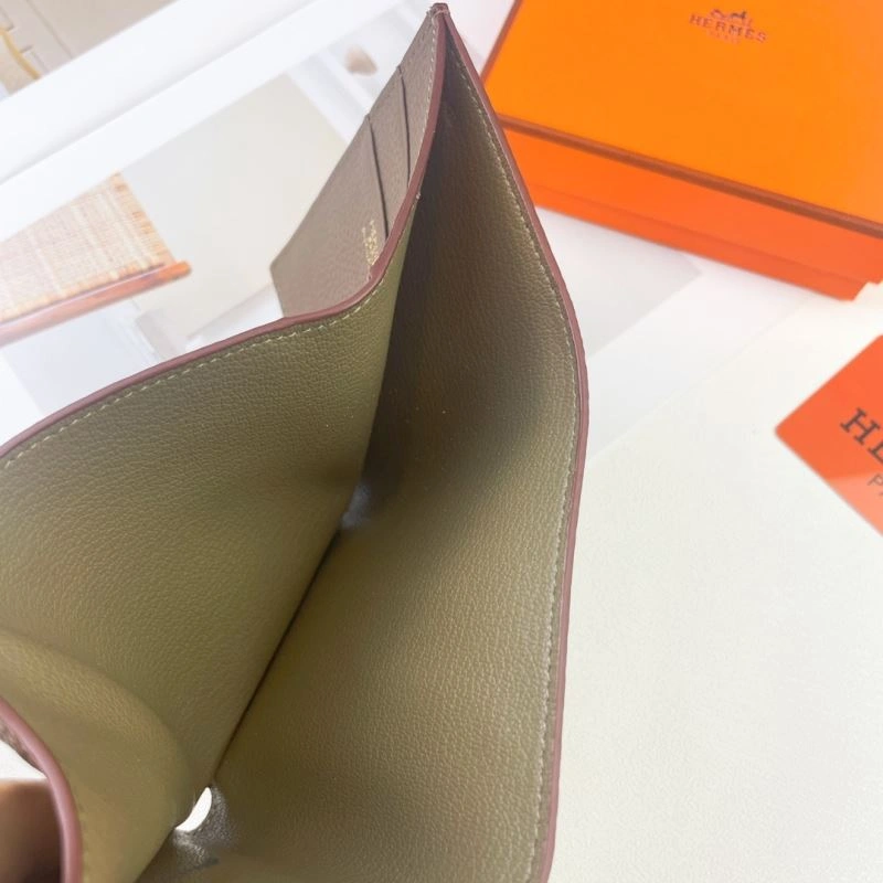 Accurate model Hermes Wallets Purse