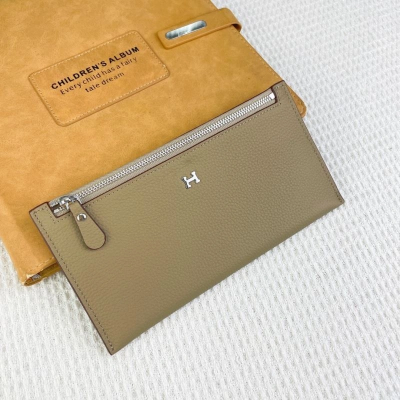 Indistinguishable Hermes Wallets Purse