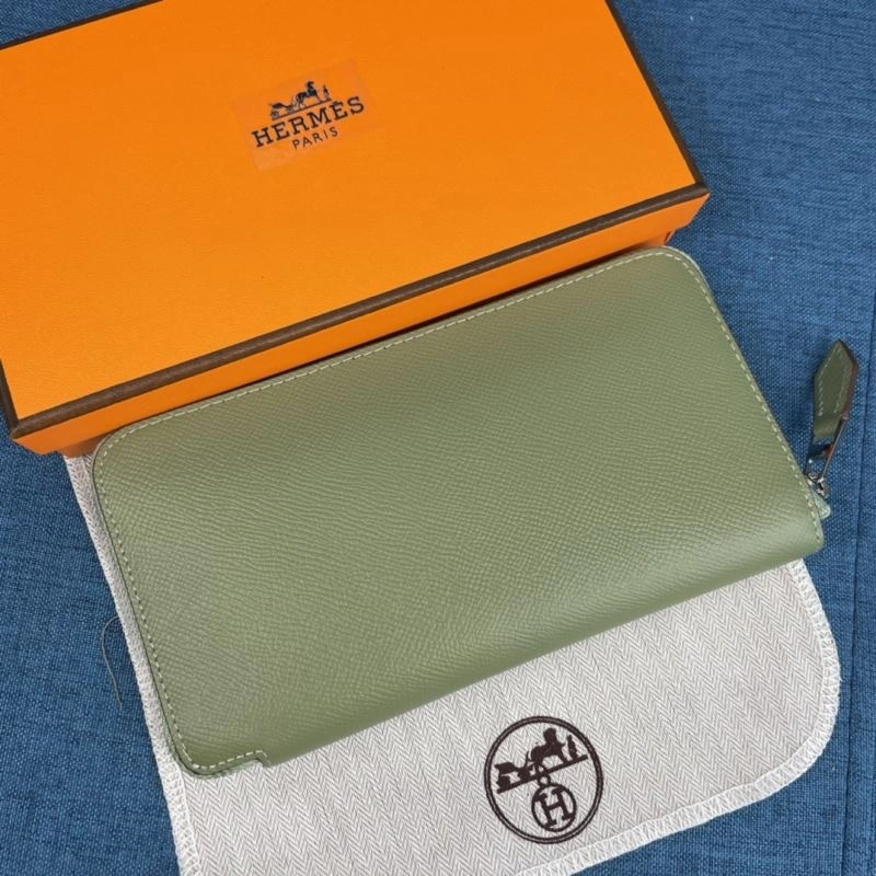 Indistinguishable Hermes Wallets Purse