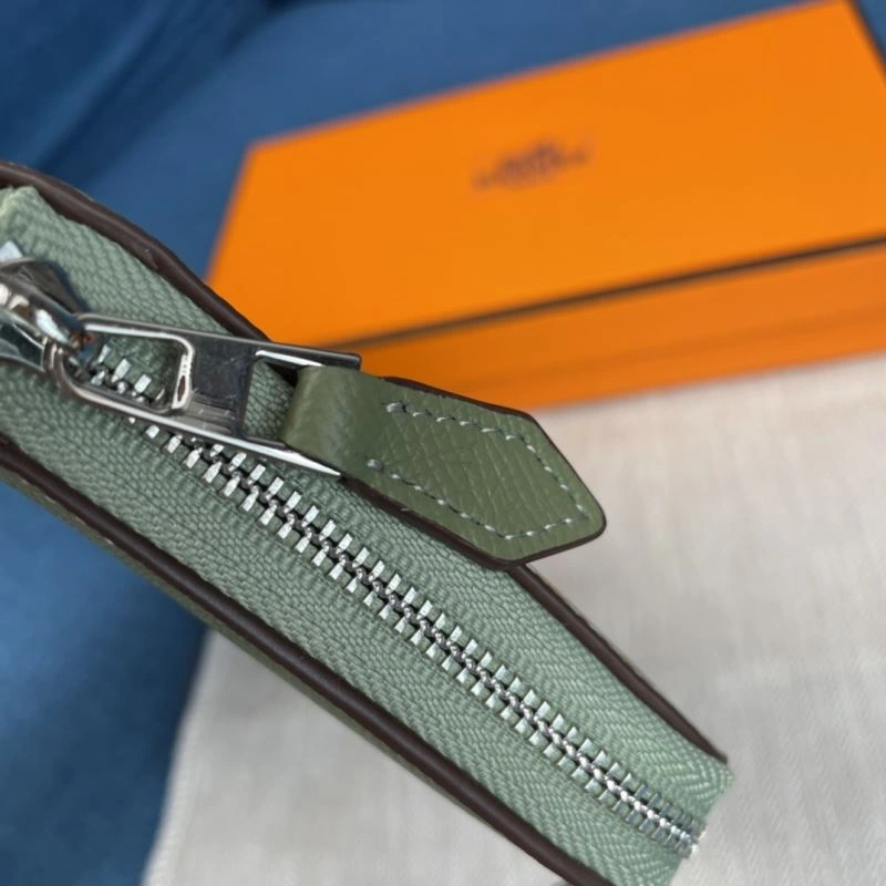 Indistinguishable Hermes Wallets Purse