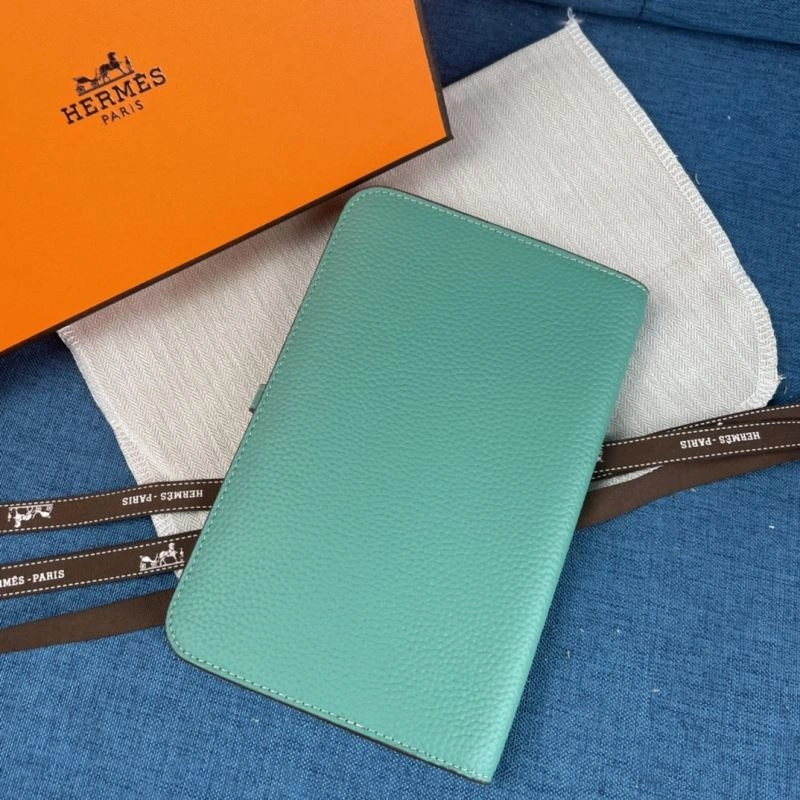 Budget-friendly Hermes Wallets Purse