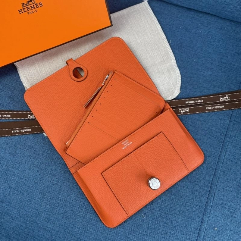 Accurate model Hermes Wallets Purse