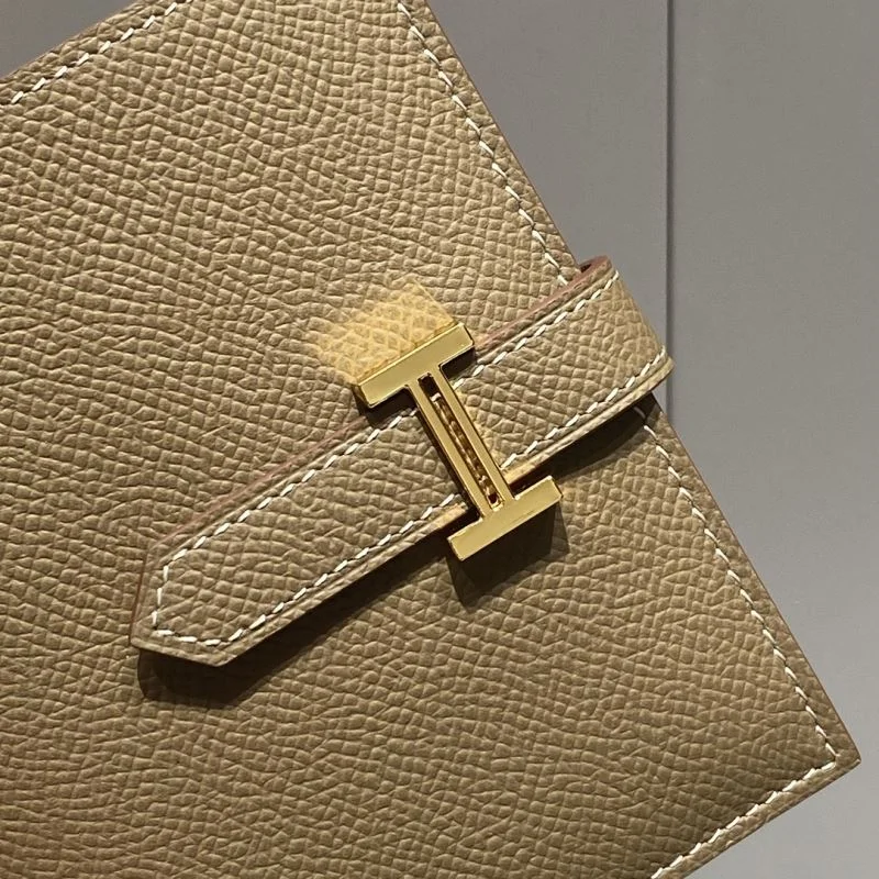 Budget-friendly Hermes Wallets Purse