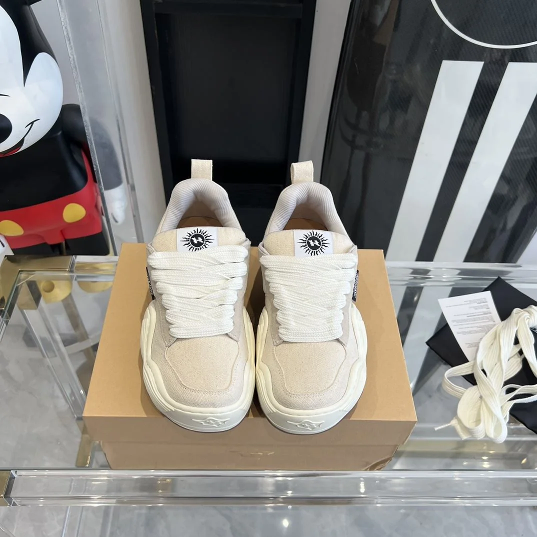 Heyday Shoes