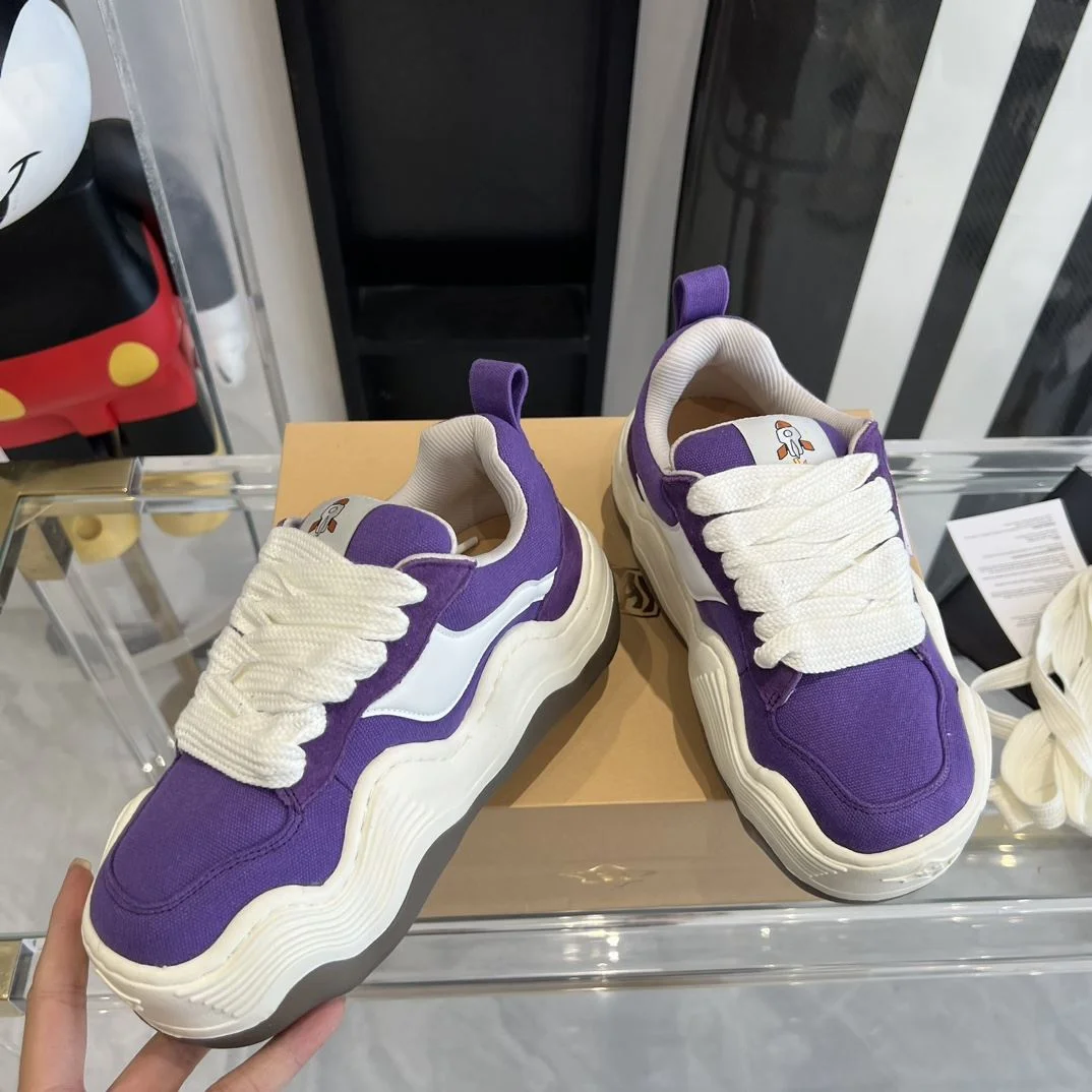 Indistinguishable Heyday Shoes