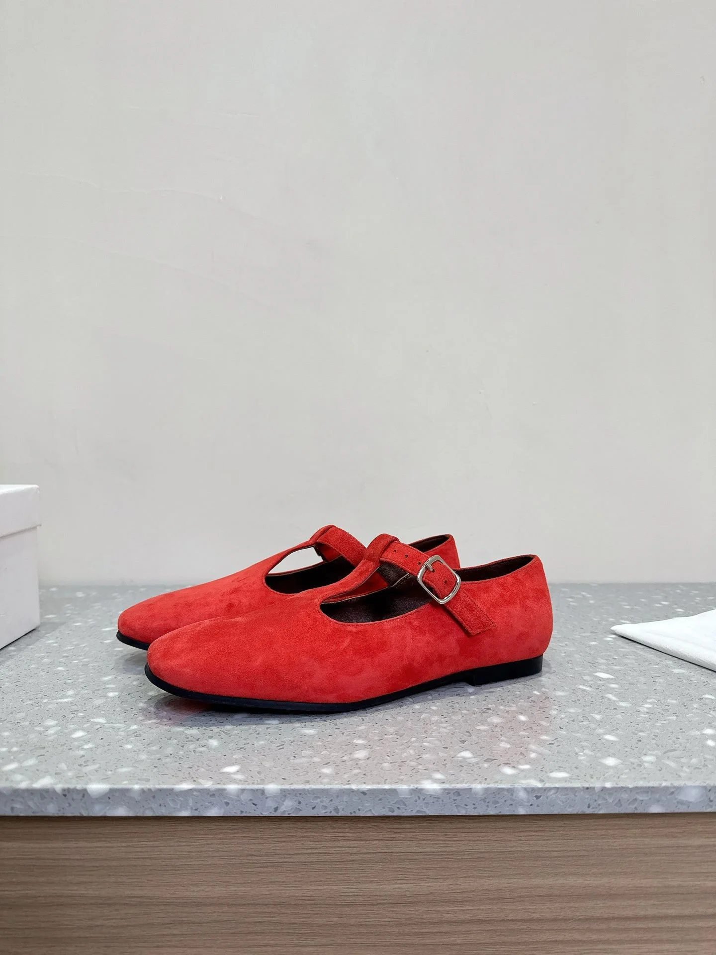 Exact replica Hidemi Shoes