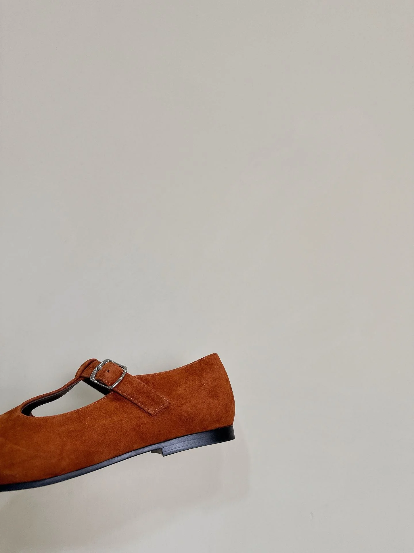 Cut-rate Hidemi Shoes