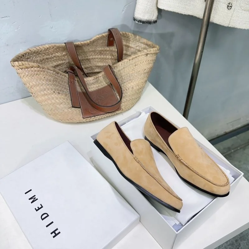 Accurate model Hidemi Shoes