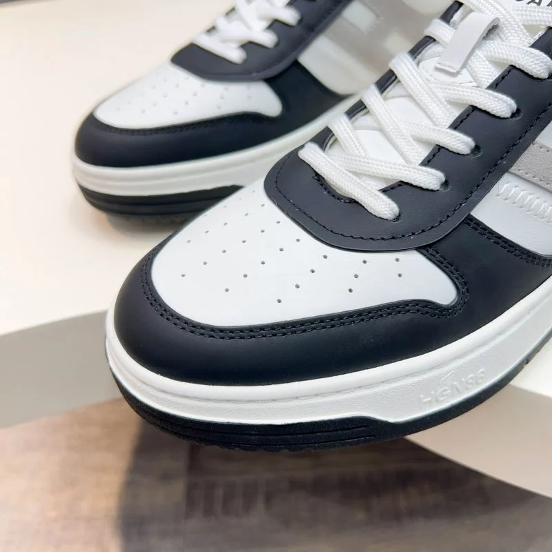 Accurate model Hogan Shoes