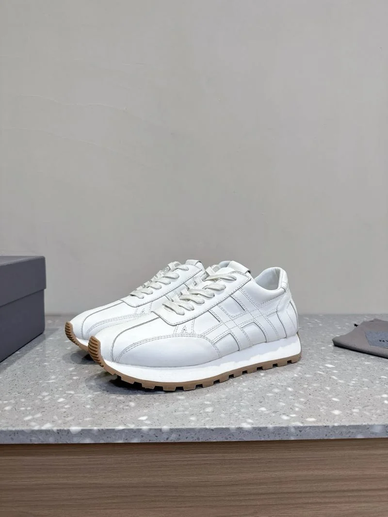 Accurate model Hogan Shoes
