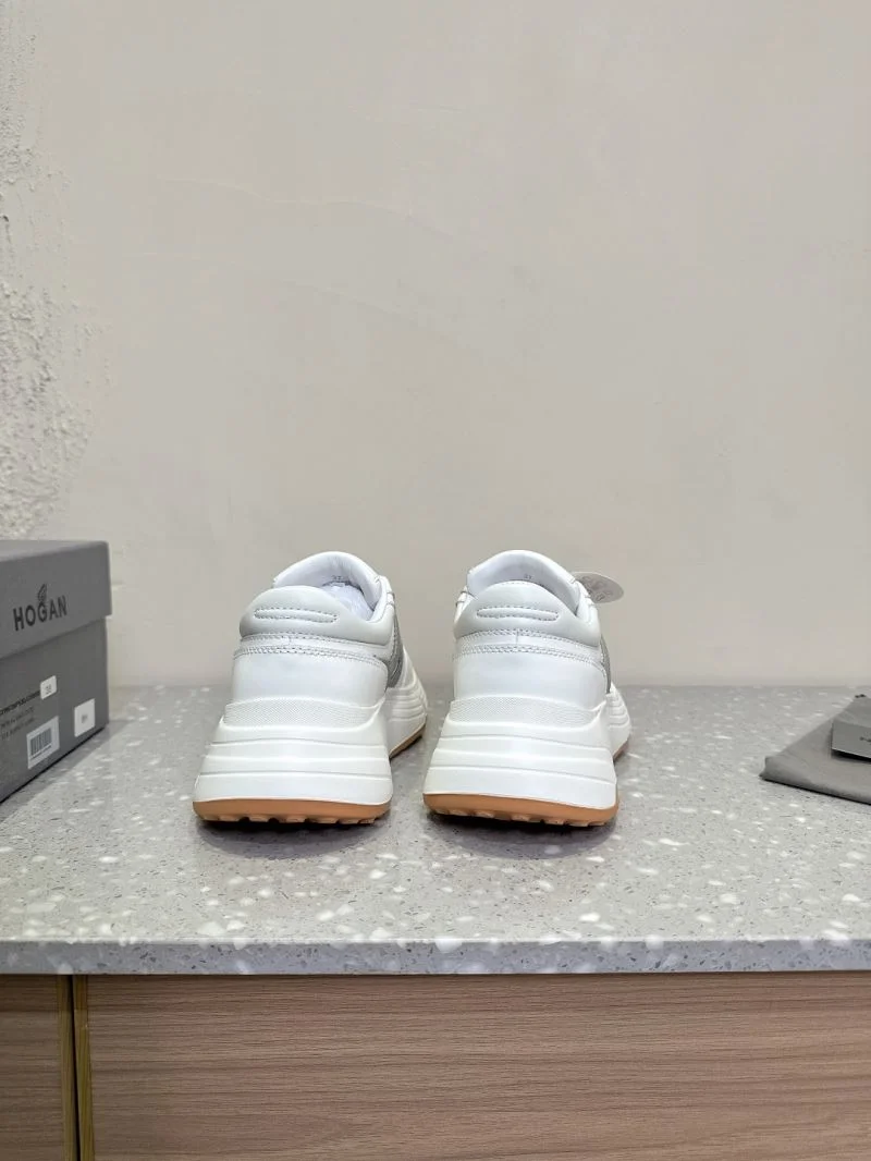 Accurate model Hogan Shoes