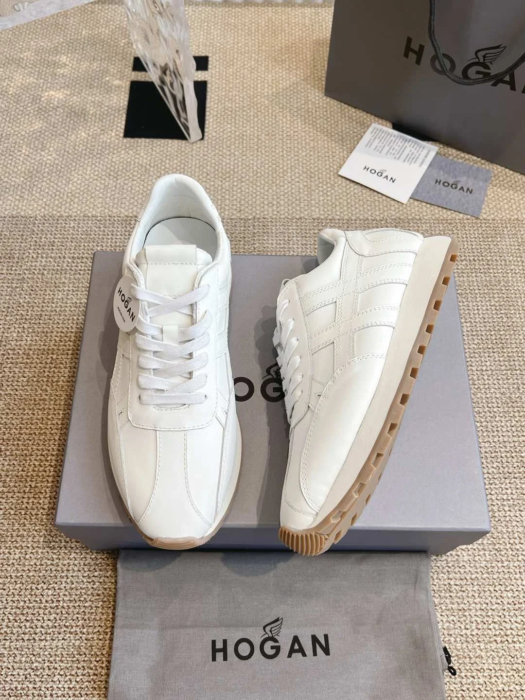 Exact replica Hogan Shoes