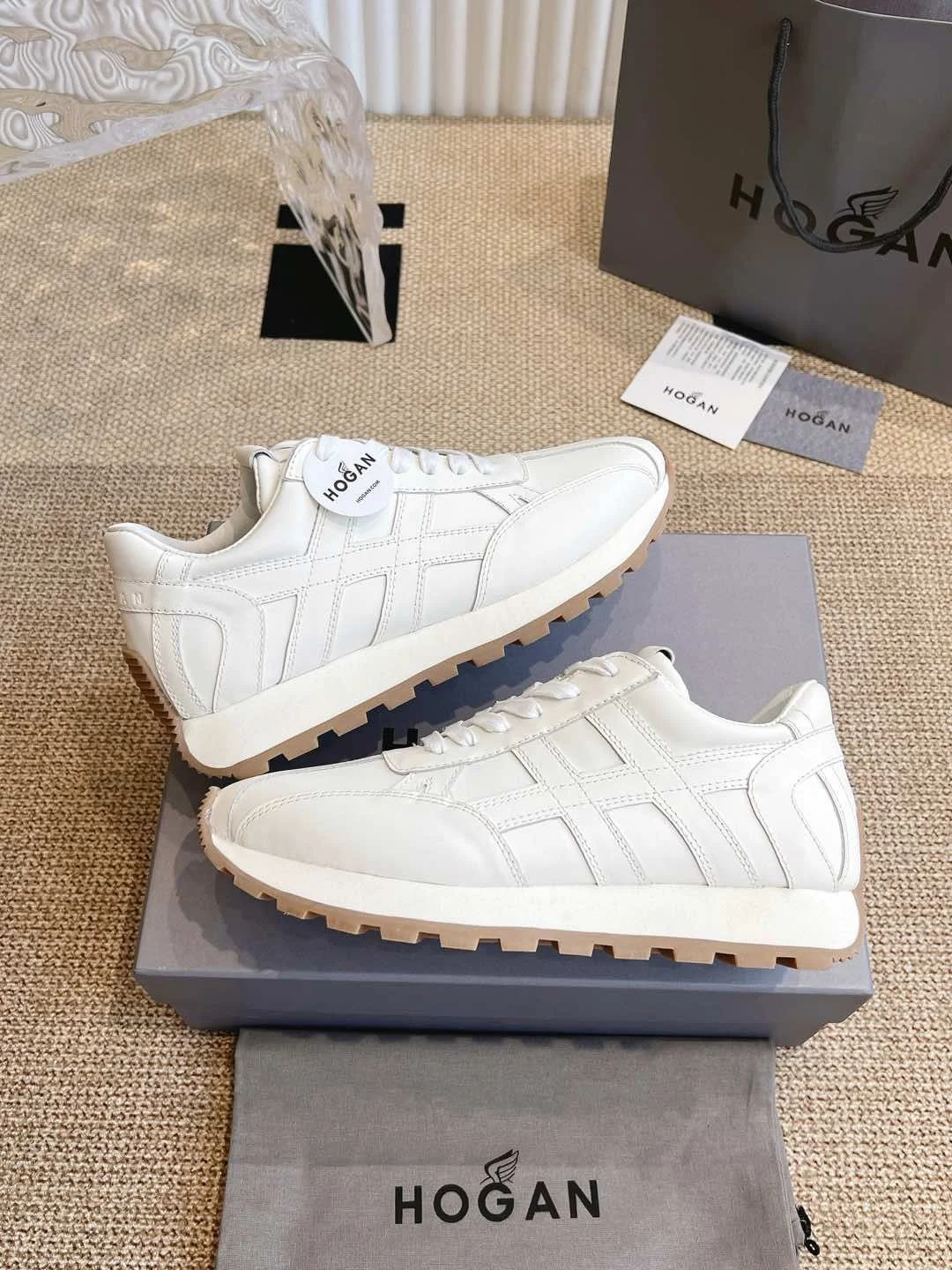 Exact replica Hogan Shoes