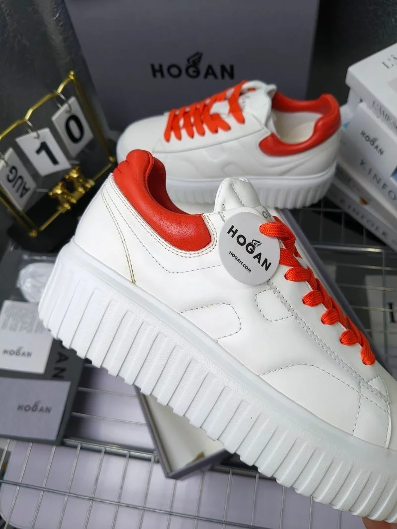 Accurate model Hogan Shoes
