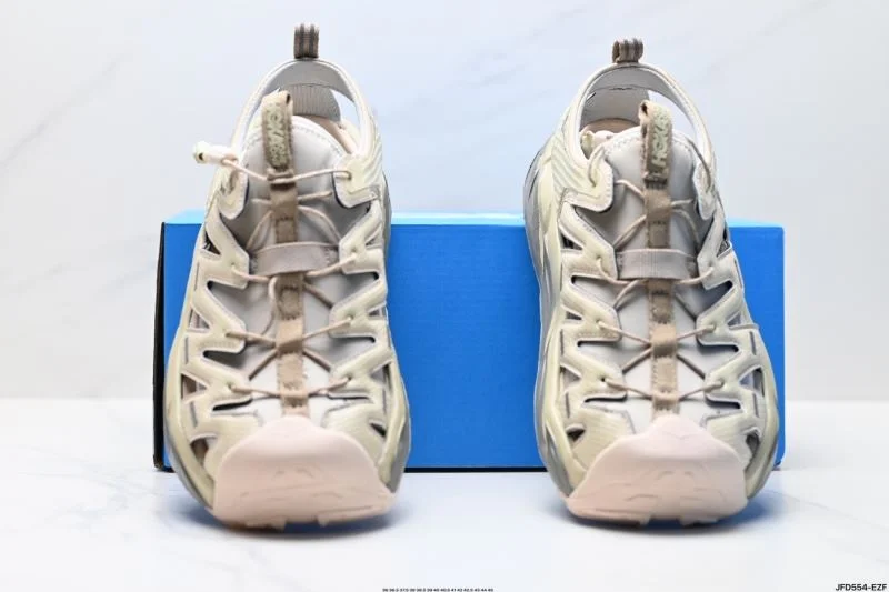 Top match Hoka Sandals