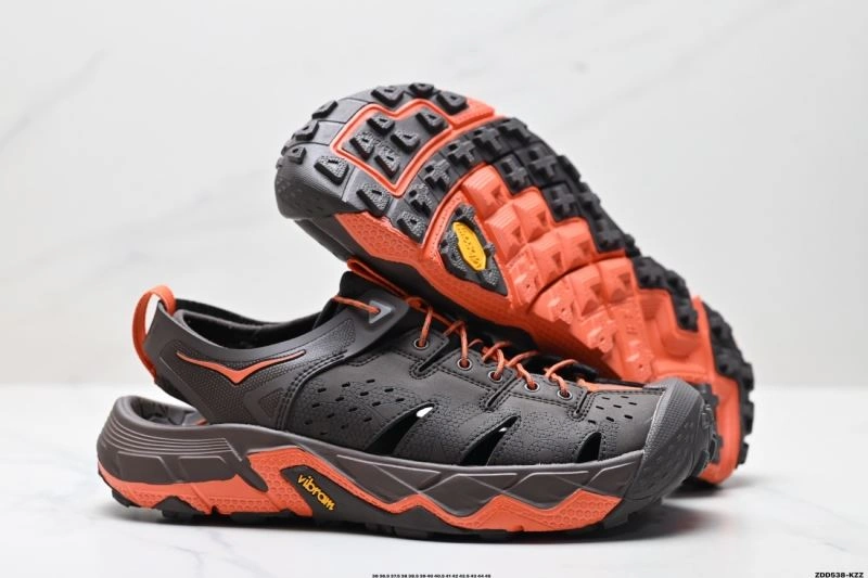 Accurate model Hoka Sandals