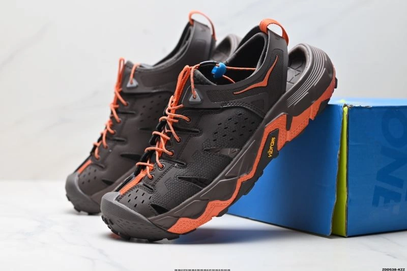 Accurate model Hoka Sandals