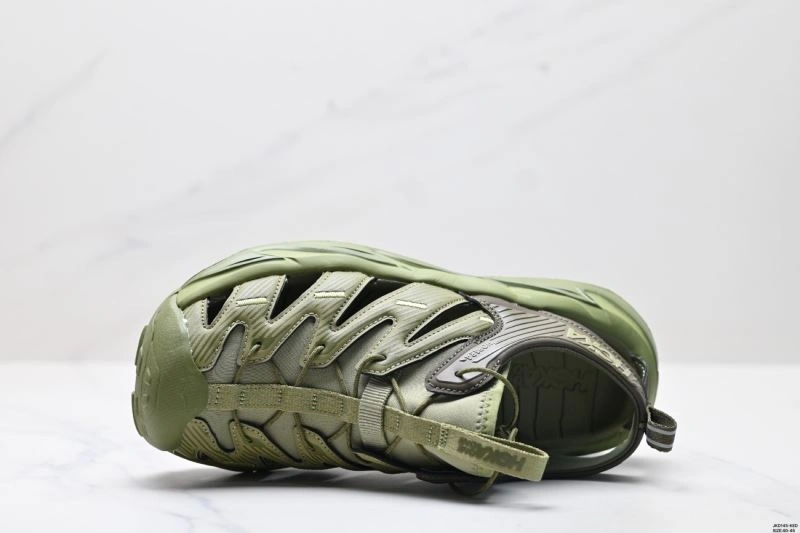 Accurate model Hoka Sandals