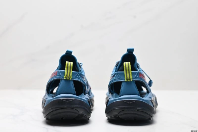 Accurate model Hoka Sandals