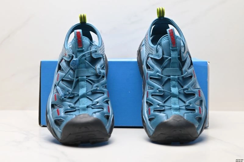 Accurate model Hoka Sandals