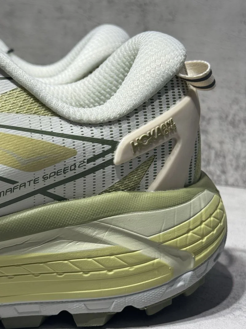 Top mirror Hoka Shoes