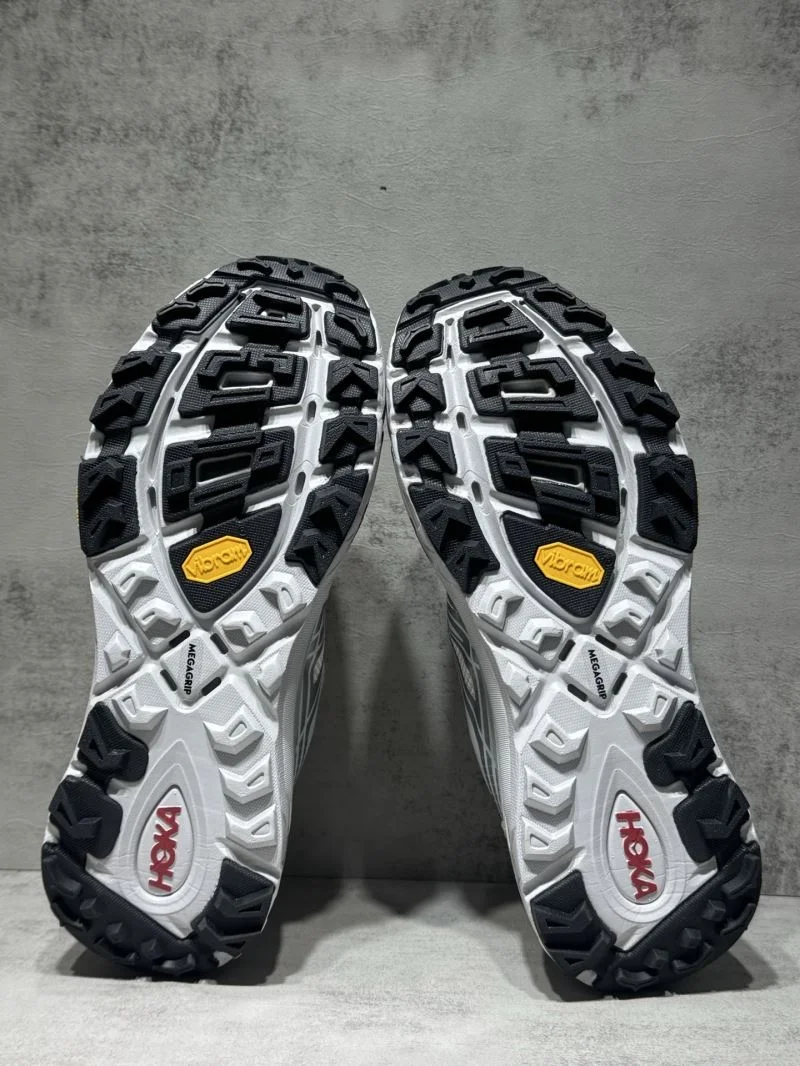 Inexpensive Hoka Shoes