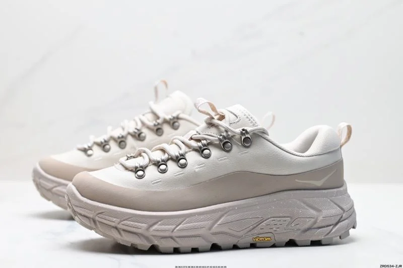 Low-cost Hoka Shoes
