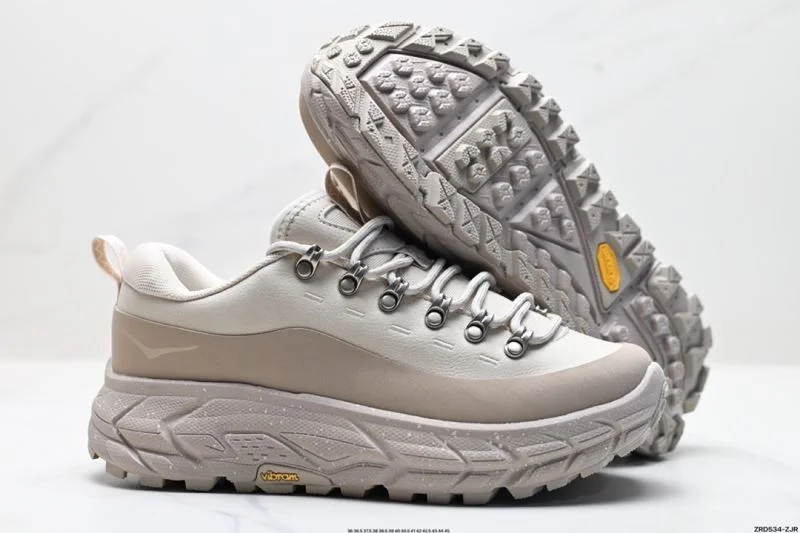Low-cost Hoka Shoes