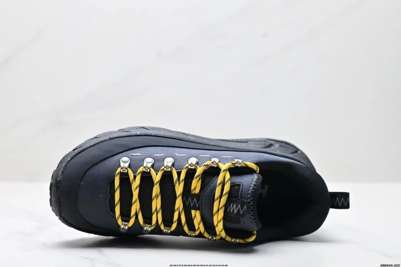 Exact replica Hoka Shoes