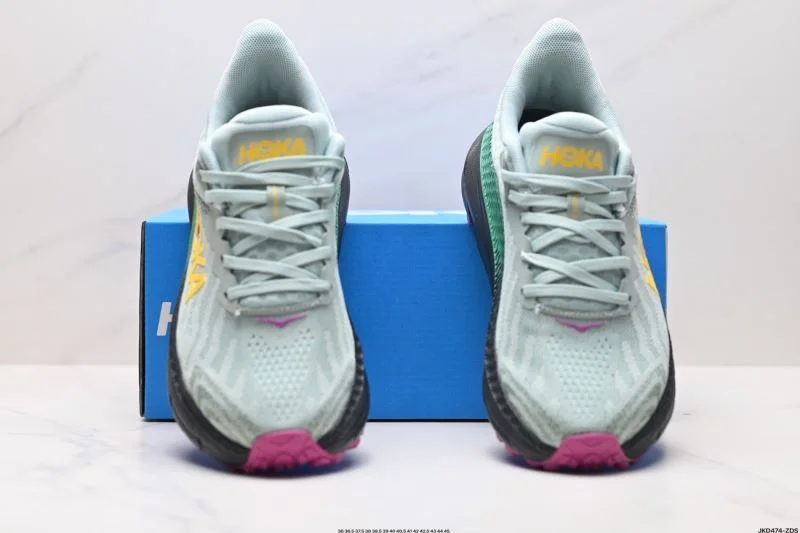 Bargain Hoka Shoes