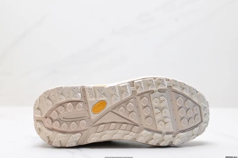 Exact replica Hoka Shoes