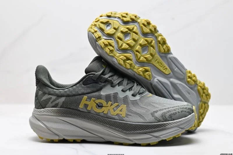 Precise copy Hoka Shoes