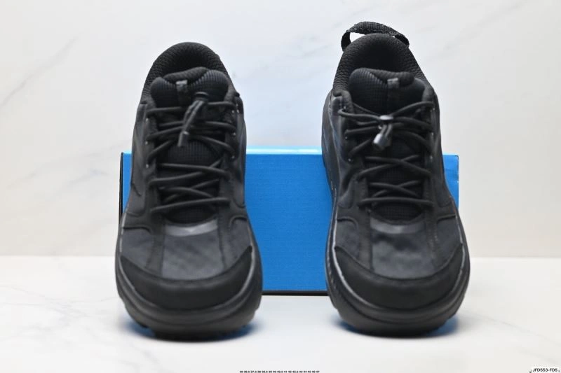 Accurate model Hoka Shoes