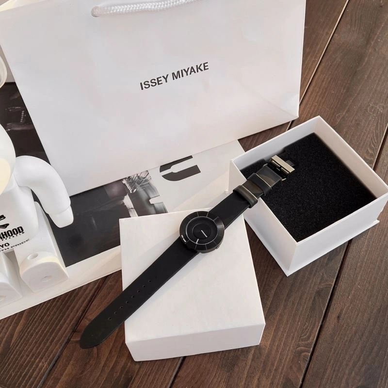 ISSEY MIYAKE Watches