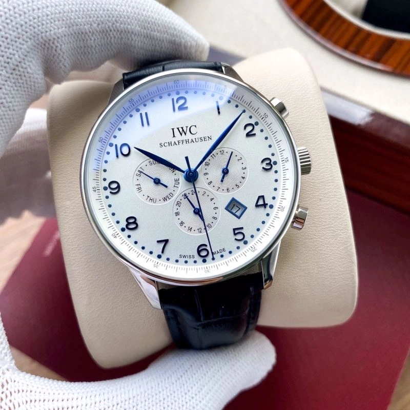 Top mirror IWC Watches