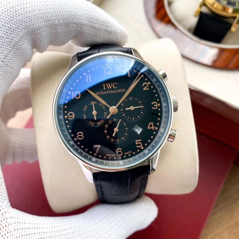 Top mirror IWC Watches
