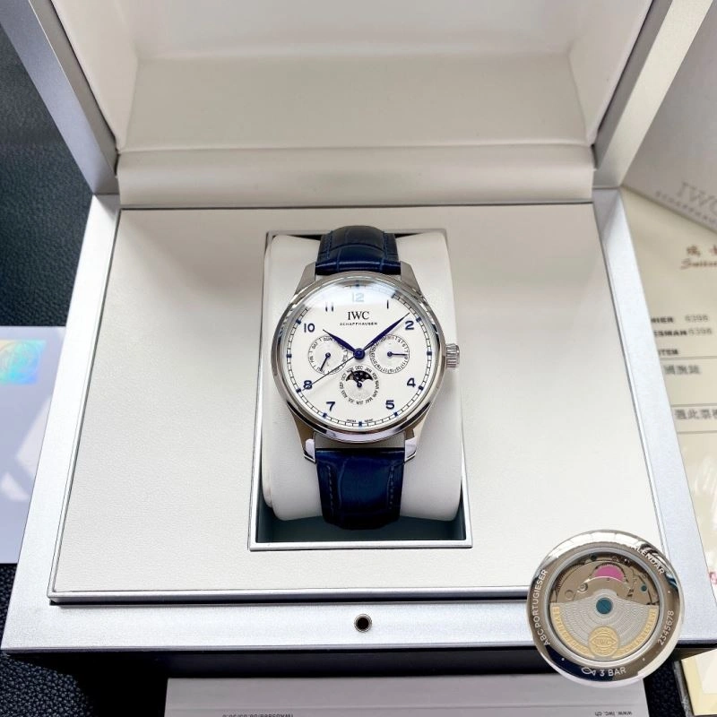 Brand-authenticated IWC Watches
