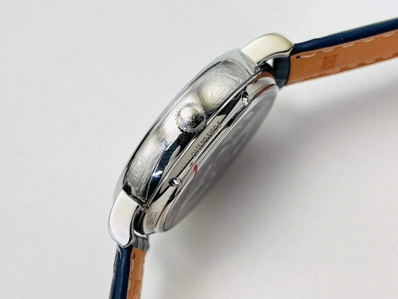 Low-cost IWC Watches