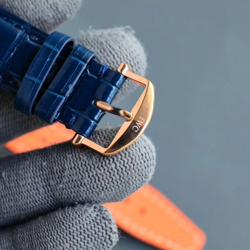 Top mirror IWC Watches