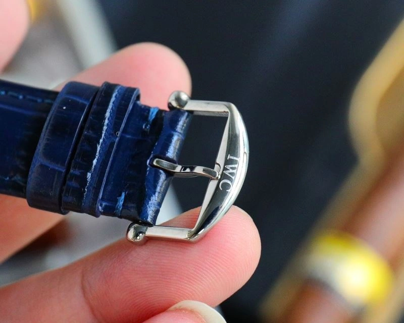 Low-cost IWC Watches