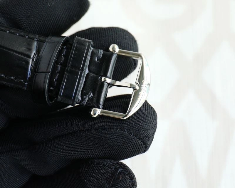Low-cost IWC Watches