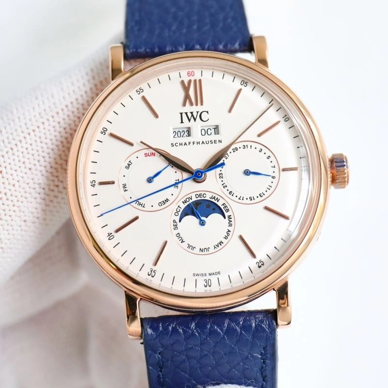 Top mirror IWC Watches