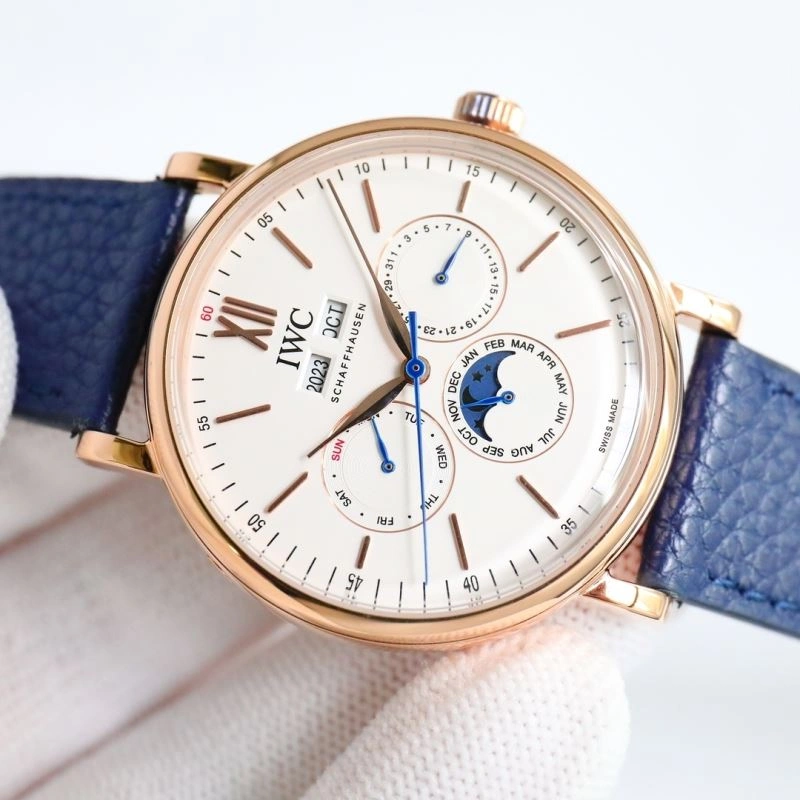 Top mirror IWC Watches