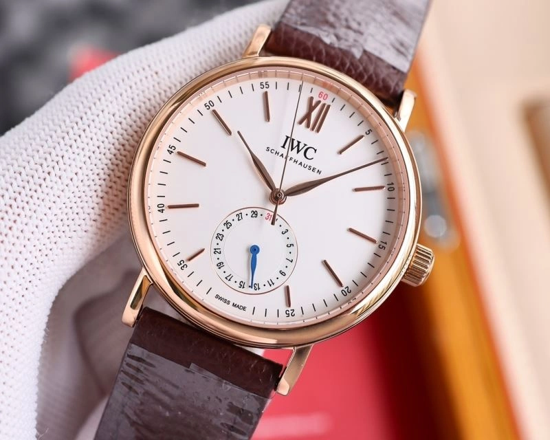 Top mirror IWC Watches